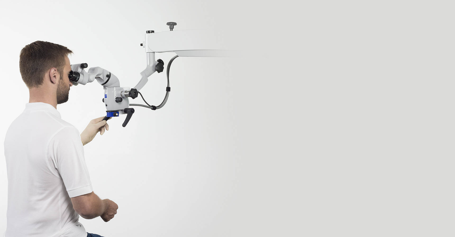 ZEISS OPMI pico – Microscope opératoire dentaire