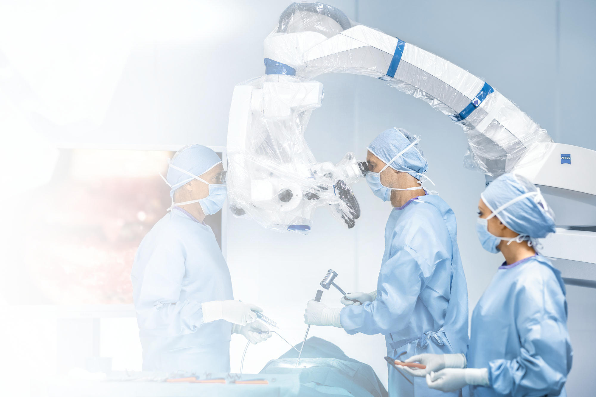 Chirurgie rachidienne – ZEISS Medical Technology